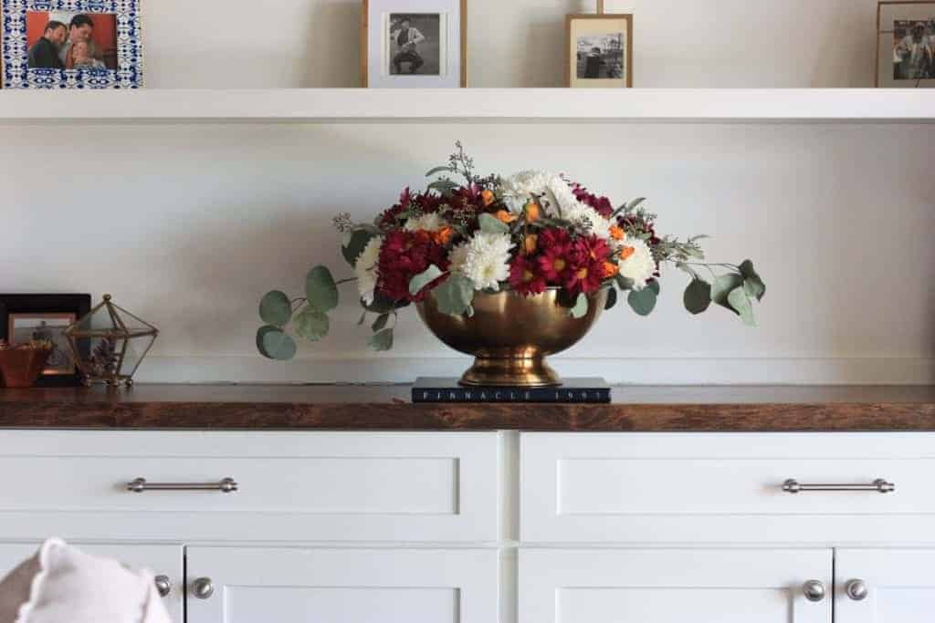 Learn how to make a beginner compote flower arrangement